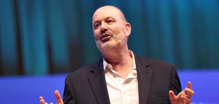 RoadShow - Sturzenegger respondió a Harari sobre la IA y aseguró que ...